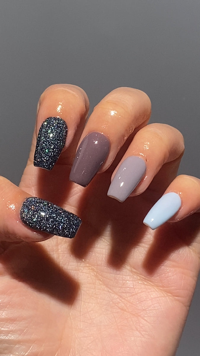 Stardust Twilight Dipping Manicure | Stardust Twilight Nails: Shimmer ...